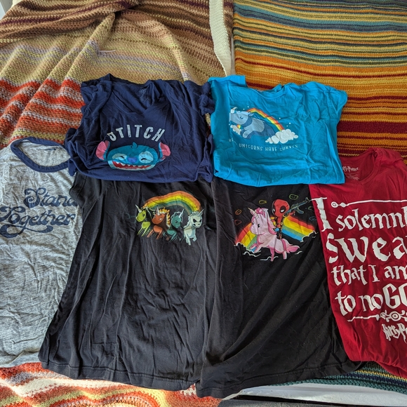 various | Tops | Womens Short Sleeve Graphic Tees Assorted Colors ...